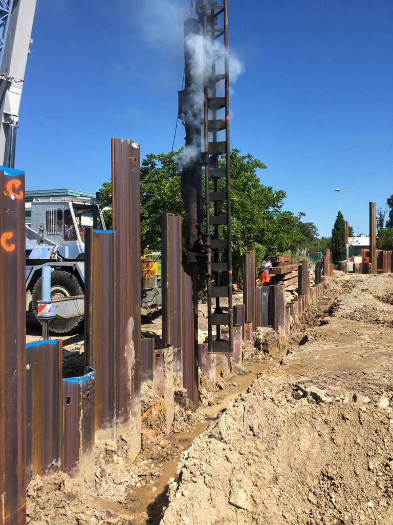 Batardeau en palplanches Immeuble tertiaire SIGMA à MERIGNAC (33 ...